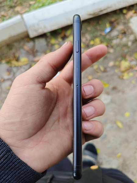 Iphone 7 oʻzi 32GB idial