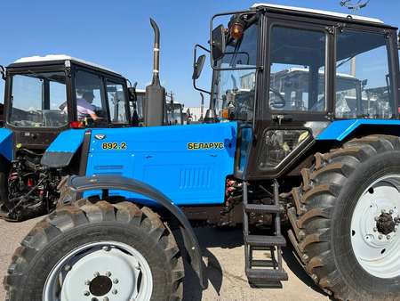 Лизинга МТЗ Беларус 892.2 Акция Нахд пулга