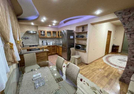Садыка Азимова  3/5/5  Спец план  ( мебель + техника + 100м² + Лифт )