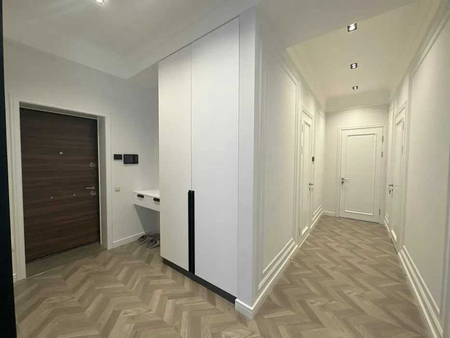 Сдаётся  3/7/9 в аренду 100 кв ЖК «Gardens Residence”  ID: 54777
