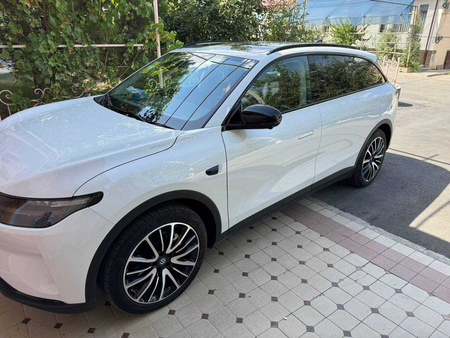 Leapmotor C11 Белая 2023 пробег 4000