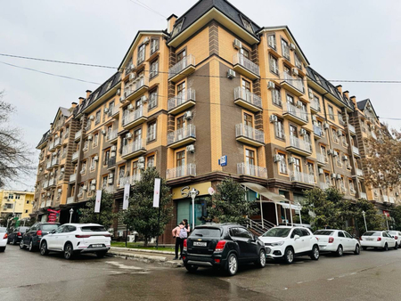 Помещение в ЖК Амир Темур 145 кв.м