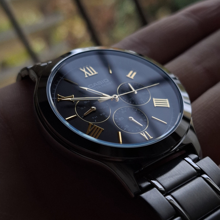 НОВЫЕ ОРИГИНАЛЬНЫЕ японские мужские часы CASIO
