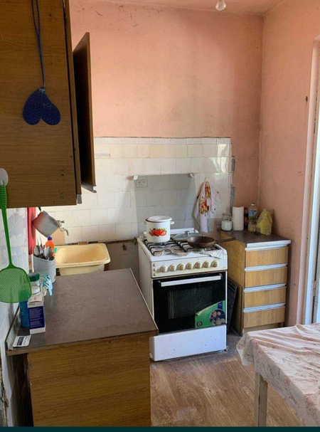 Продам 3 ком юнусабад 11 мега планет