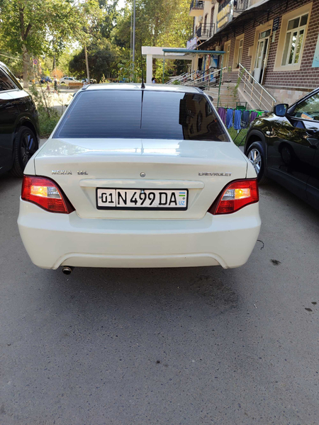 Nexia 2 yili 2009