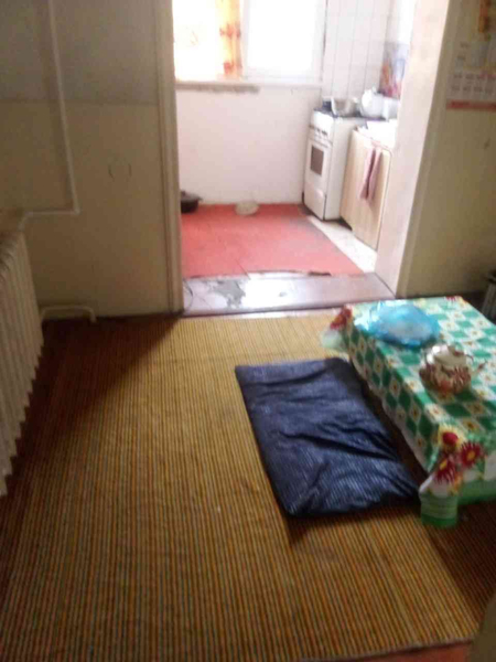 Срочно продаëтса квартира
Район-Кибрай
Ул-Зиëкорлар
Орентир Мерос кафе