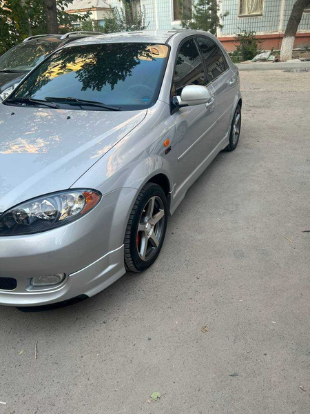 Продаю свою Lacetti Ласетти хэтчбек 2006г, пробег 124 000км
