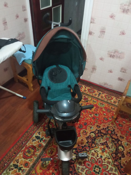 Продается детский трёх колесный велосипед