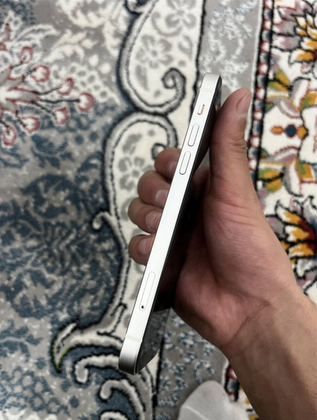 Iphone 12 128/77