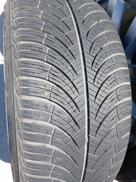 R20 BMW DISKA Balon Xolati idial kovini