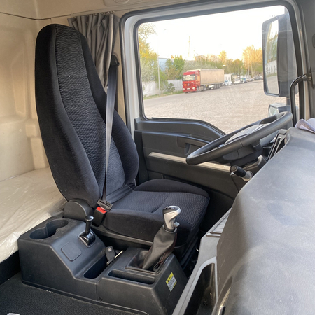 chackman L3000 Furgon