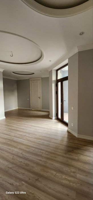 срочно Продается Евродом 5-соток 3-уров ресторан Бек Шастри перекрёстк