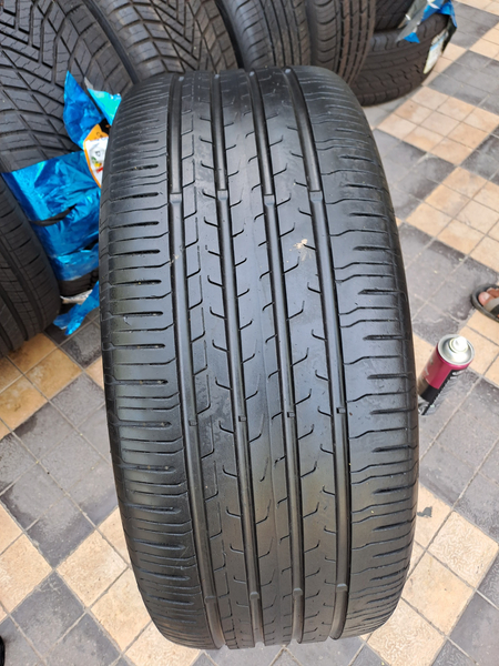 265/45/R21 continental