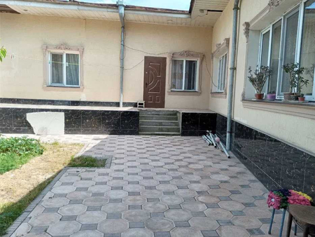 Аренда хорошая участка лабзаке 6 соток 4 комнат а цена... id sh 252