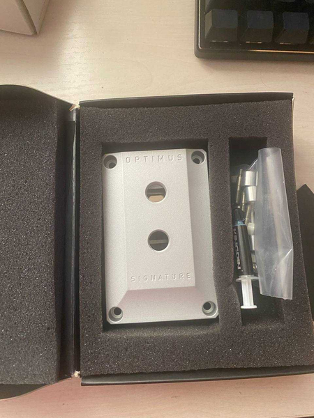 Optimus Signature V3  SILVER (AMD)