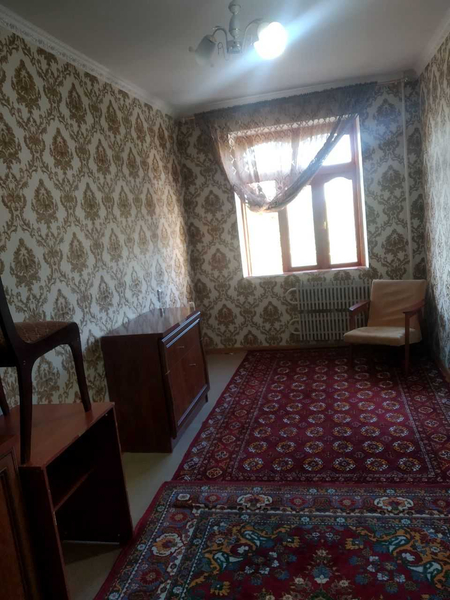 3-хонали квартира сотилмокда!