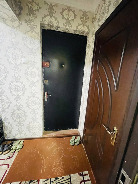 Чилонзор.24кв.Срочне сотилади.2х46500.