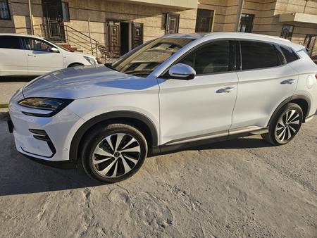 BYD Chempion 2023 йил сотилади.