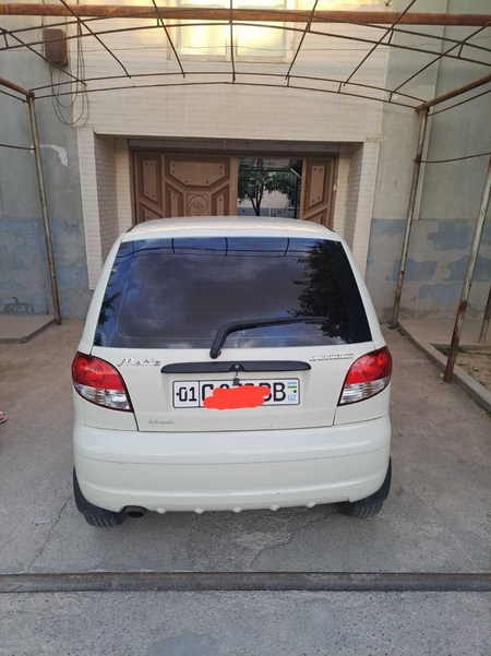 Avtomat matiz mashina sotiladi