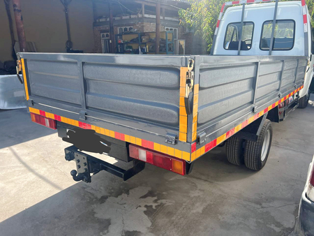Ford Tranzit Sotiladi
