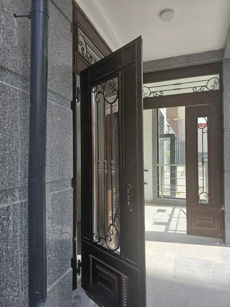 Продаётся квартира Parkent Plaza.