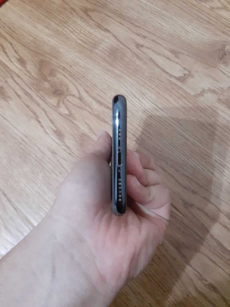 IPhone 11 pro sotiladi
