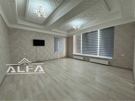 4 xonali 150m² 3-qavat uy sotiladi