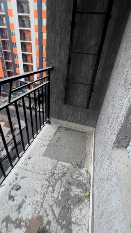 Срочно 1 комнатная сергели 11.000$ ПВ 3.300 милион в месяц под ключ