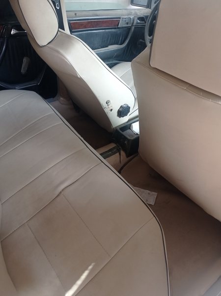 W124 mersedes sotiladi