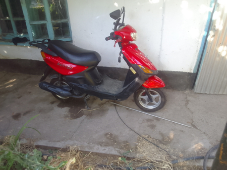 Продается скутер Sanyo jog
