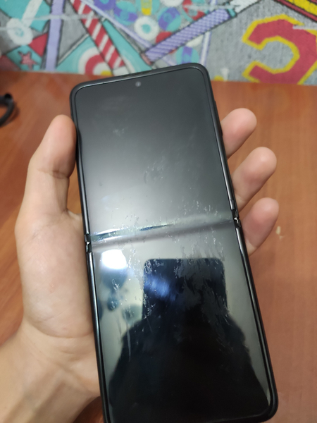 Z flip 3 120 y.e