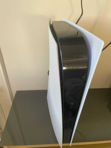Продается PlayStation 5 Digital Edition
