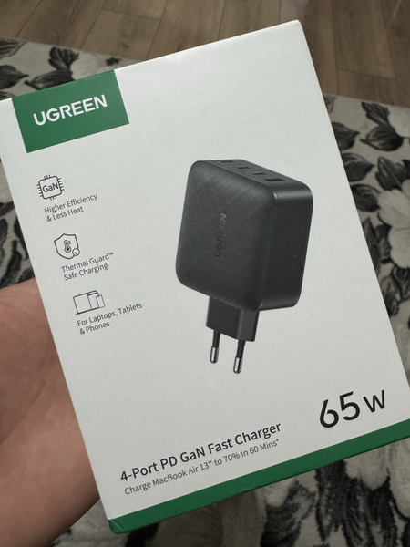 UGREEN зарядное устройство (65W) 4 порта