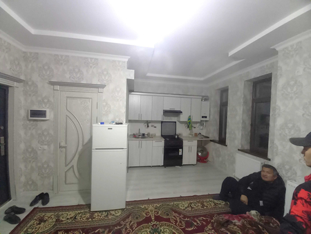Задаётся 1 комнатная квартира на 3 этаже