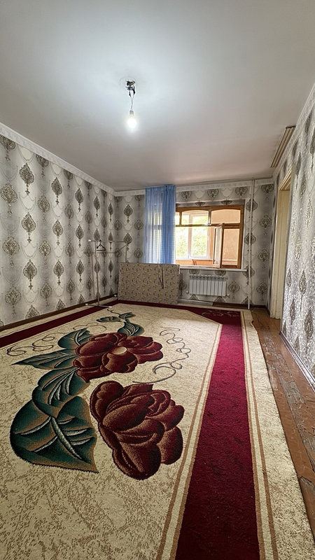 Срочно продаётся 3х комнатная квартира
