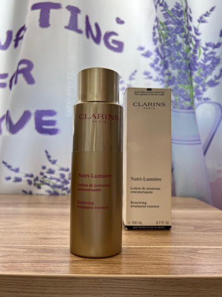 Омолаживающая эссенция для лица Clarins