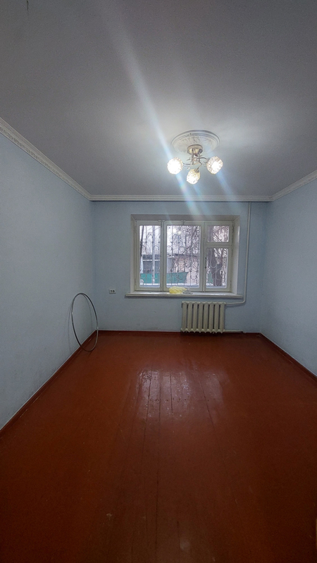 Продаю 3/2/4 на ТТЗ-1 Балкон 2.6 Кирпич