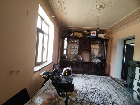 Уй сотилади 6.5 сотх 125000