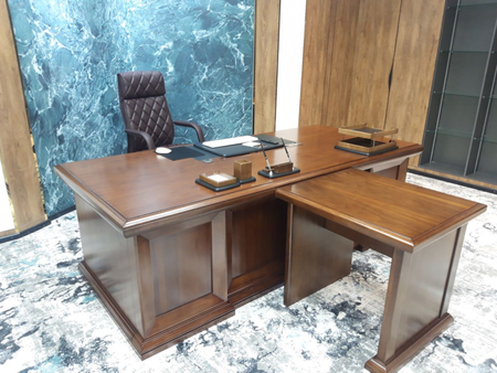 Ofis uchun mebel