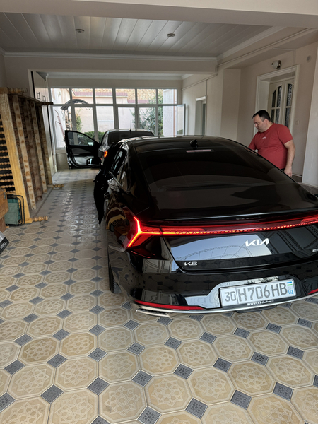 KIA K8 гибрид 2023г.