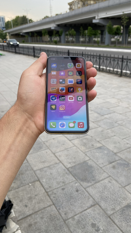 Model - Iphone 11 pro