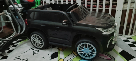 Lexus LX570 в рабочем состоянии.