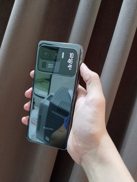 Xiaomi Mi 11 ultra keldi holati ideal aybi yoq  xotira 12/256