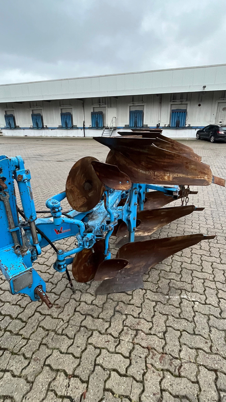 Lemken Opal 110 Omoch, Claas, Case , John derry, Belarus tortadi