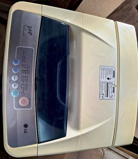 Стиральная машинка LG ,

полуавтомат 4,5 кг.