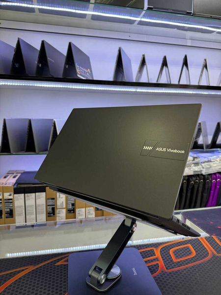 Asus VivoBook 15 OLED i5-1235U/8GB/512GB SSD/15.6