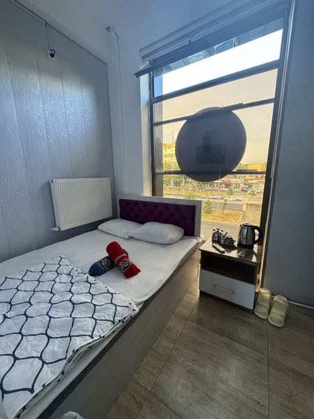 Mehmonxona bez zags Yunsubod24/7 LABIRINT HOTEL