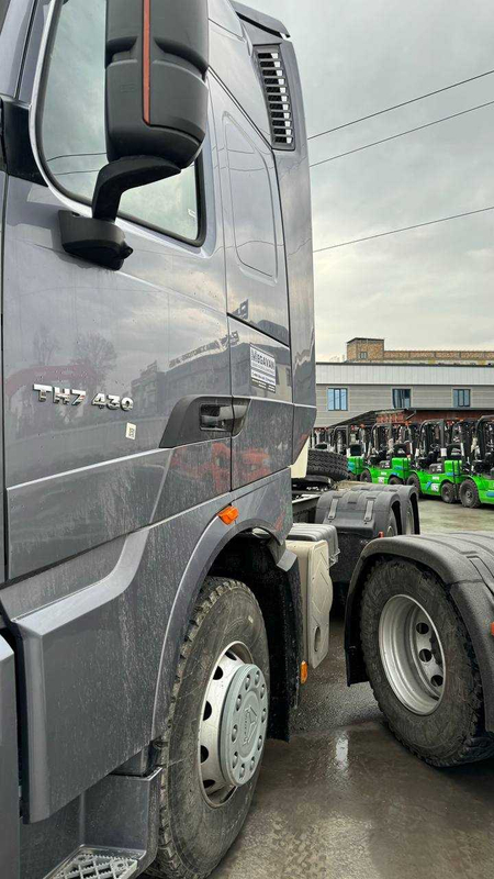 howo t9 2023 6x4 podushka 12 ta