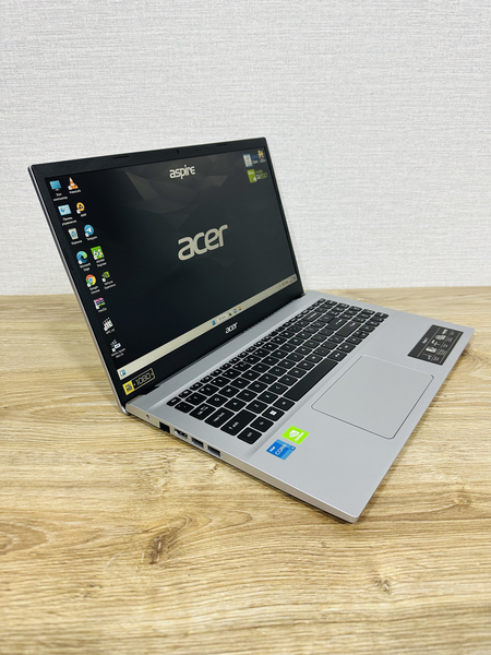 ACER Core i3-12 Gen 8 Ядерный/ MX550 DDR5 Мощный, Игровой ноутбук