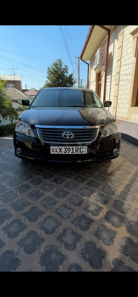 Tayota avalon  sotuda